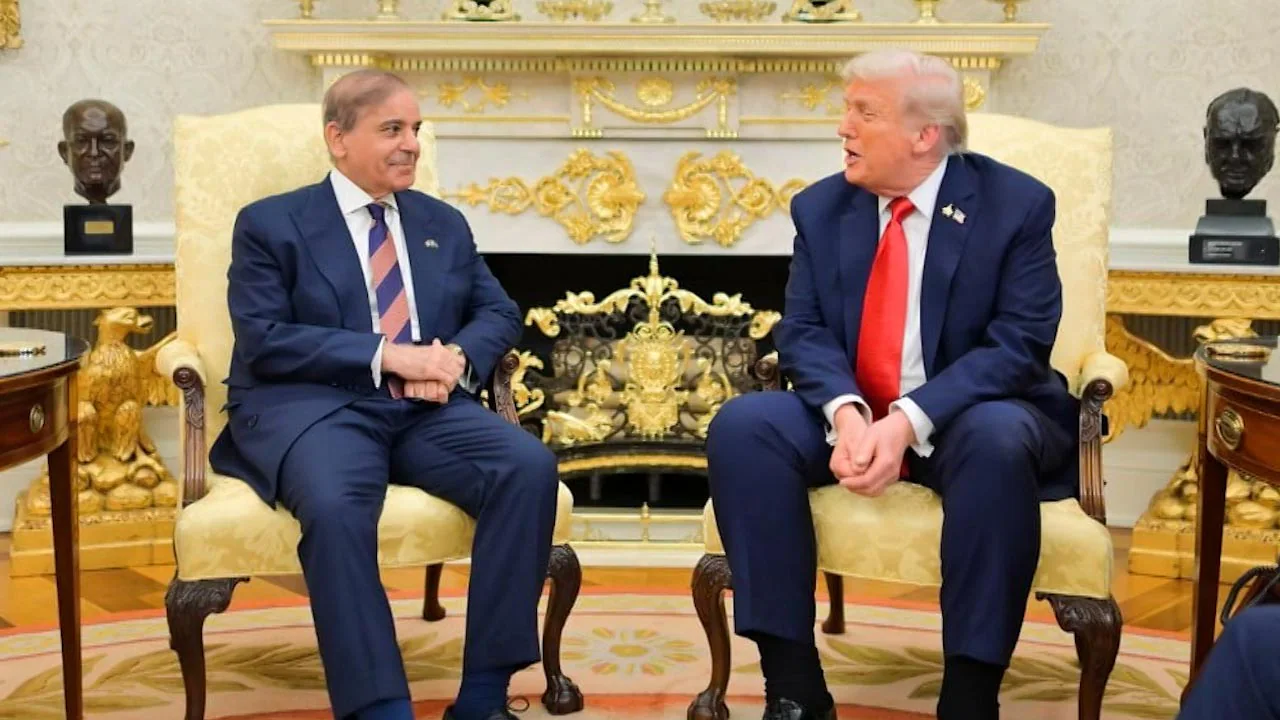 Report: Donald Trump Made Pakistan PM and Asim Munir Wait 30 Minutes ...